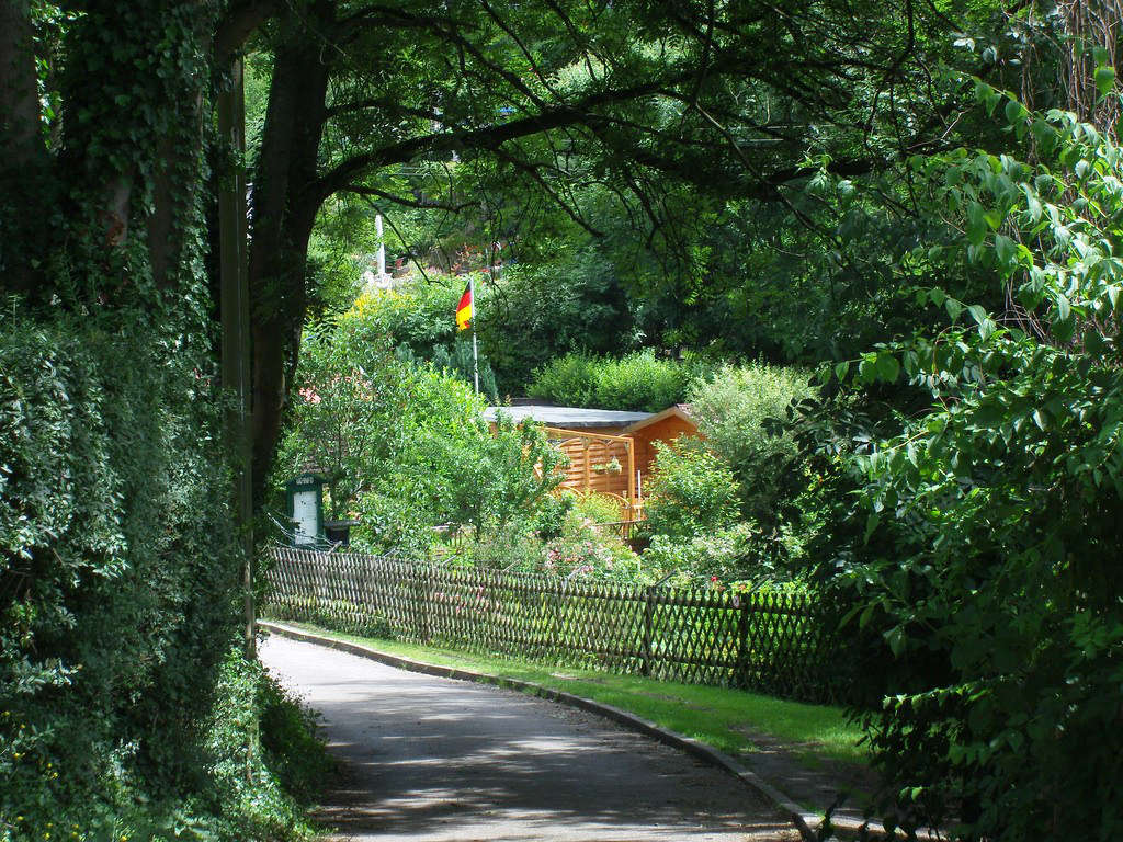 Germany's Rent-A-Gardens - Gardenista