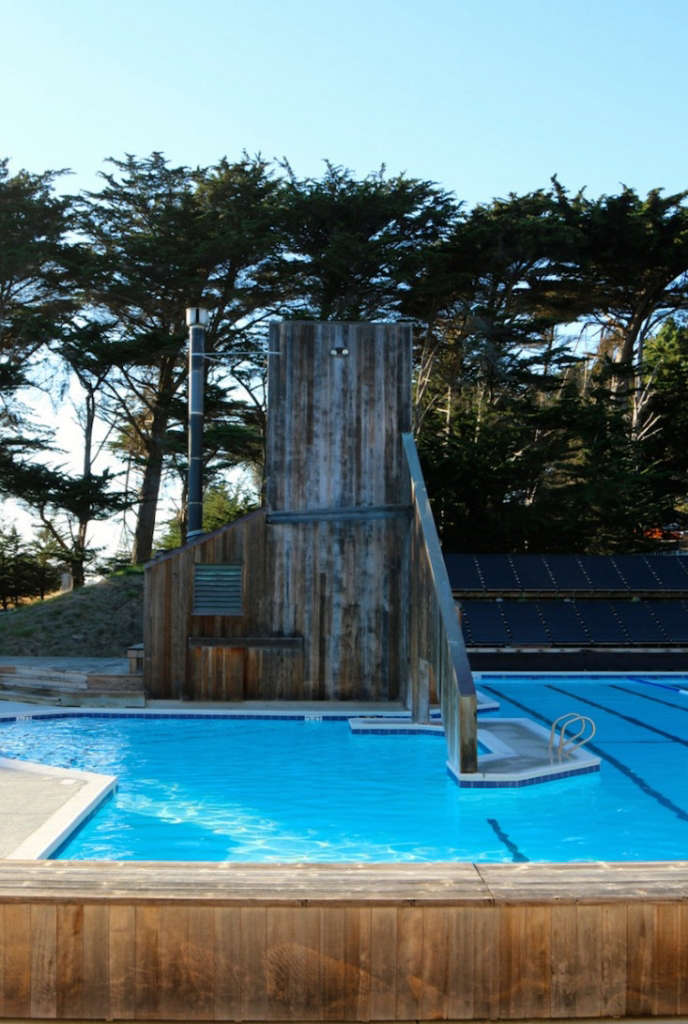 Pool of the Week: A Modern Masterpiece on the California Coast - Gardenista