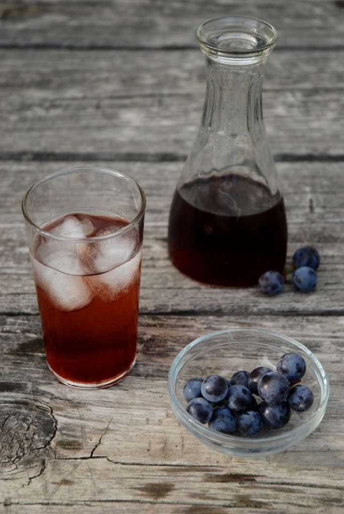 Recipe Roundup: 10 Shrub Recipes for Summer Fruit - Gardenista