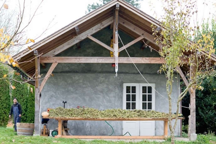 Outbuilding of the Week: A Cookhouse at Kurtwood Farms on Vashon Island ...