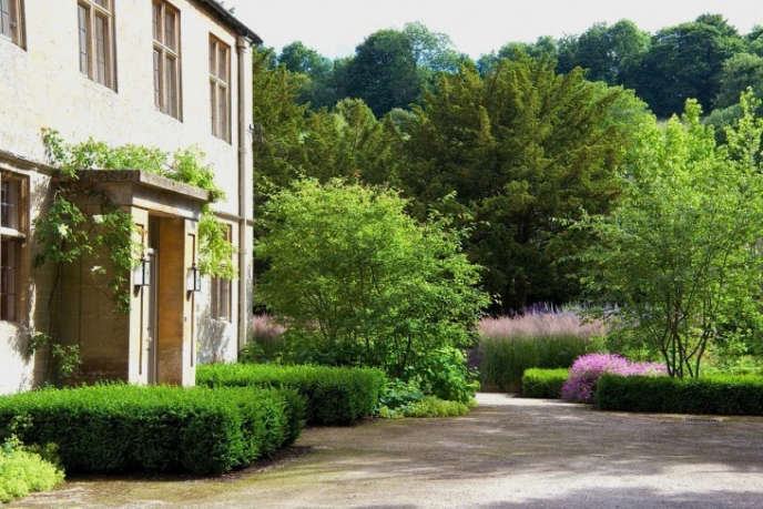 Gardenista Roundup: For Love of Boxwood - Gardenista