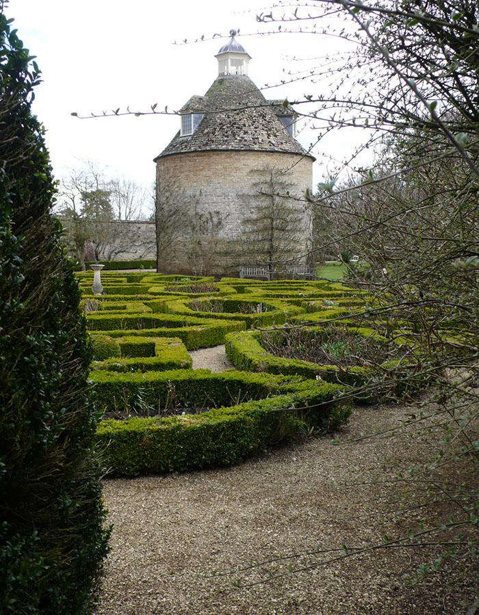 An Insider's Favorite: The Bliss of Visiting Rousham in the Cotswolds ...