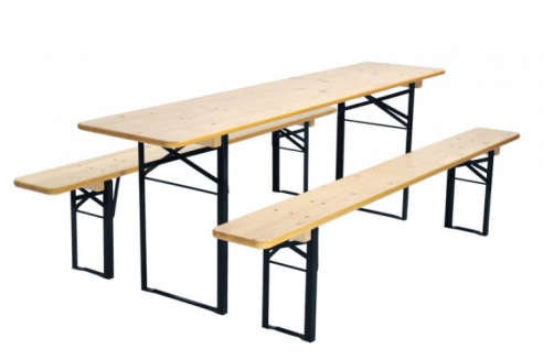 The Gardenista 100: Biergarten Tables - Gardenista