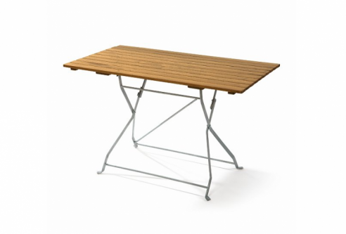 The Gardenista 100: Biergarten Tables - Gardenista