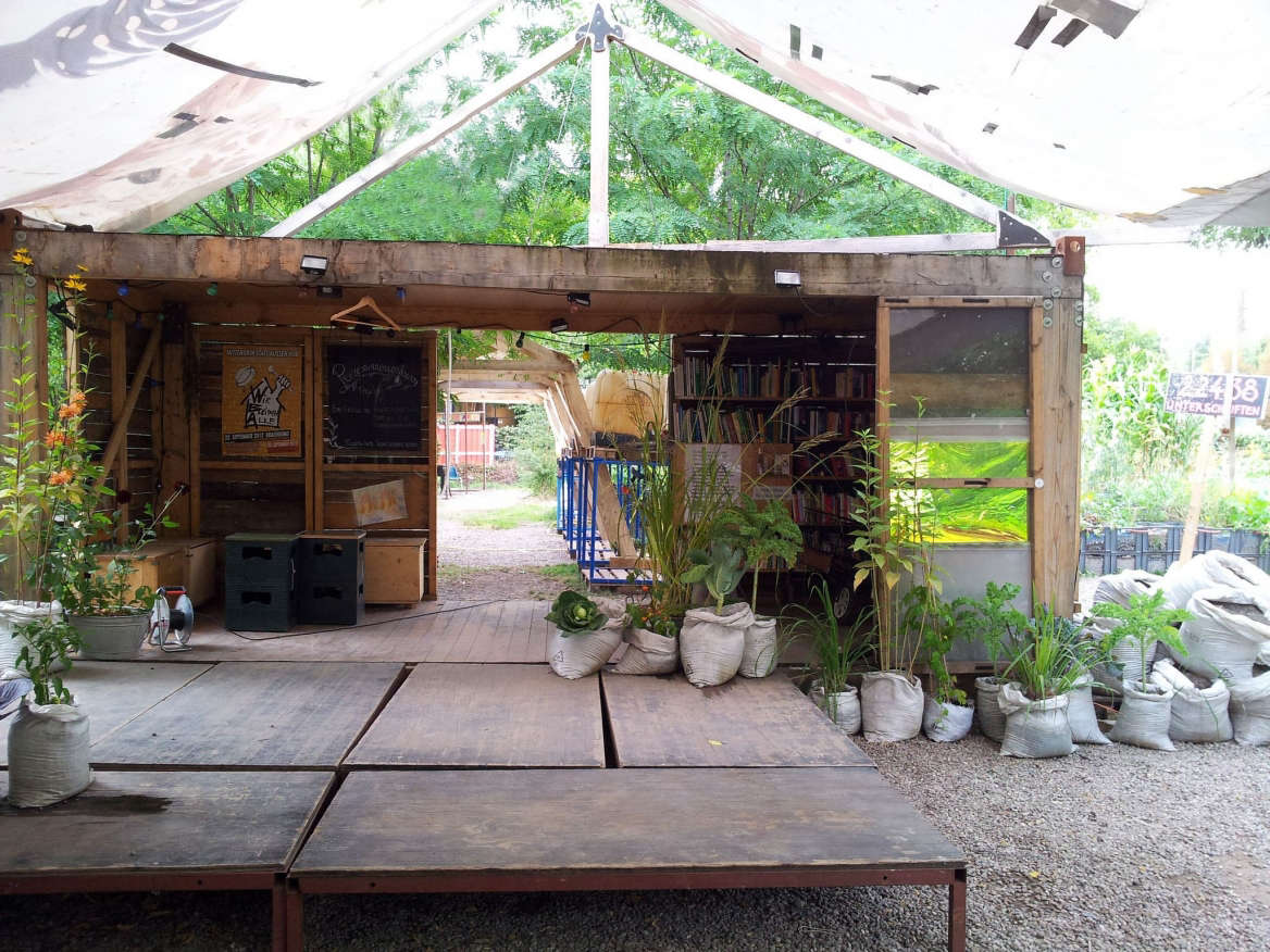 10 Garden Ideas to Steal from Germany - Gardenista