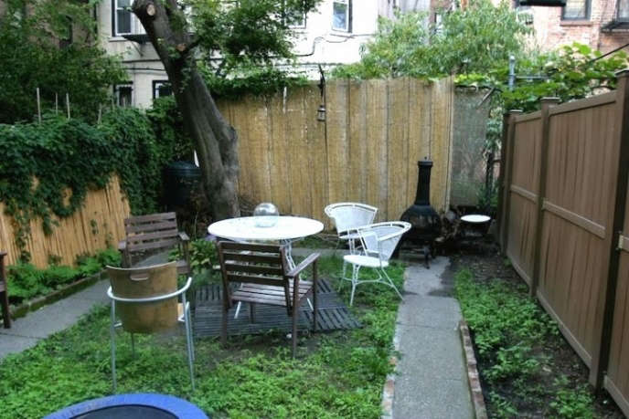 Before and After: A Modern Brooklyn Backyard on a Budget - Gardenista