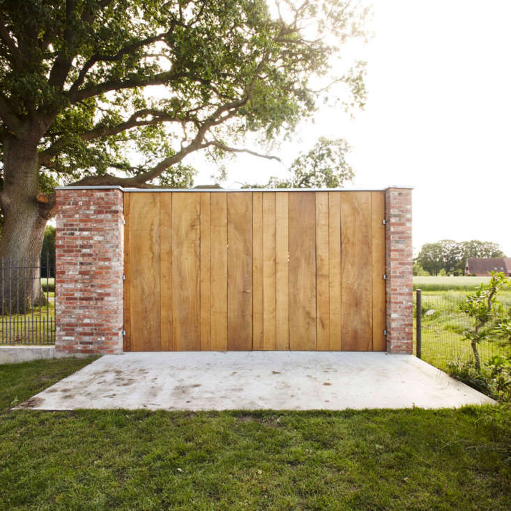 Outbuilding of the Week: Garage as Lantern in the German Countryside ...