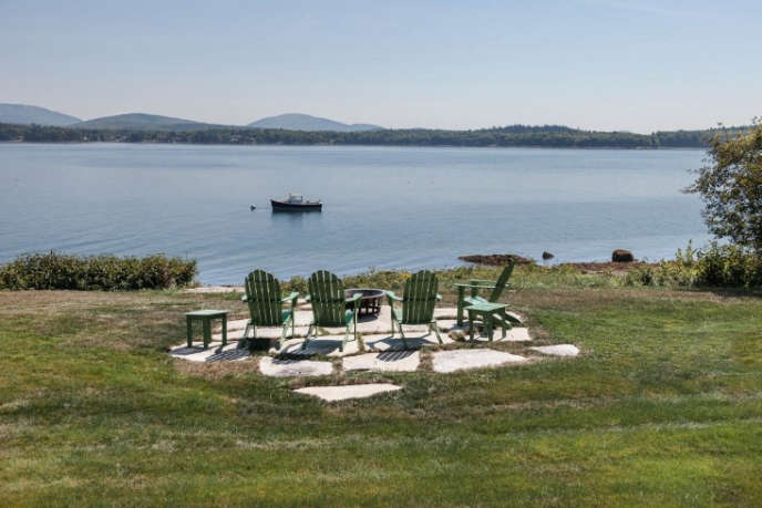 Landscaping Ideas: 10 Fire Pits, for an Instant Outdoor Living Room ...