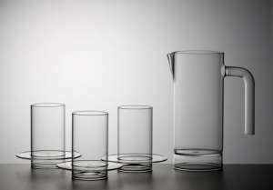 10 Easy Pieces: Glass Lemonade Pitchers - Gardenista