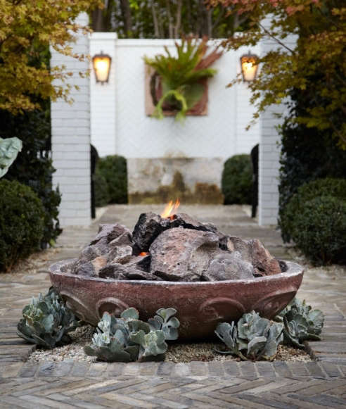 Sneak Peek: Garden Design Magazine's Aged Elegance - Gardenista