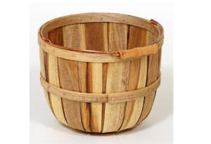 10 Easy Pieces: Bushel Baskets - Gardenista