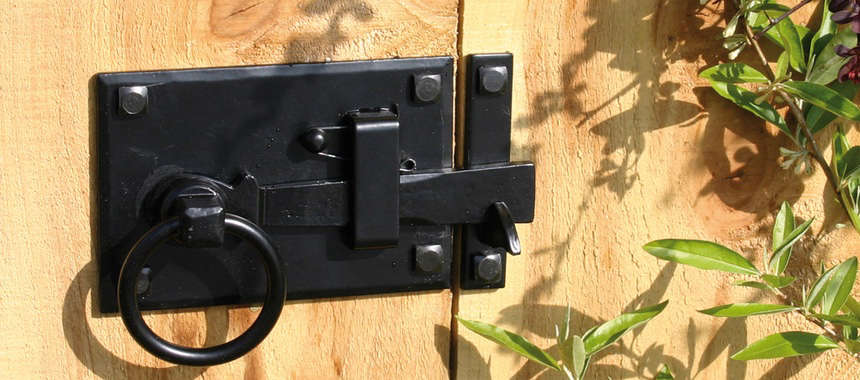Hardware 101: Gate Latches - Gardenista