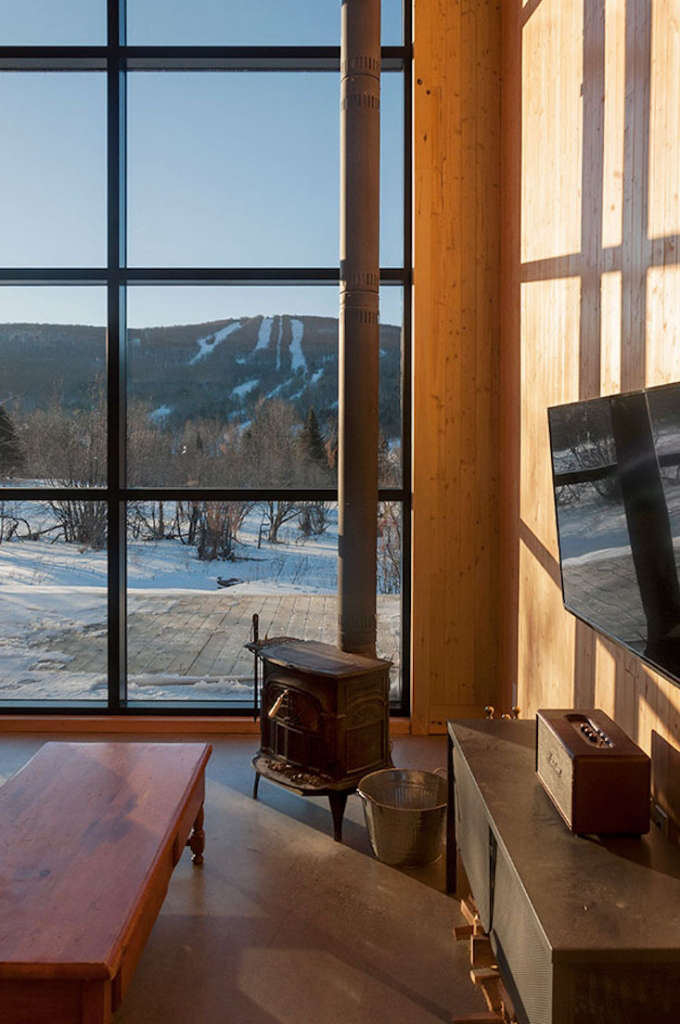 A Quebec Cabin for a Carpenter, Courtesy of Atelier L'Abri - Gardenista