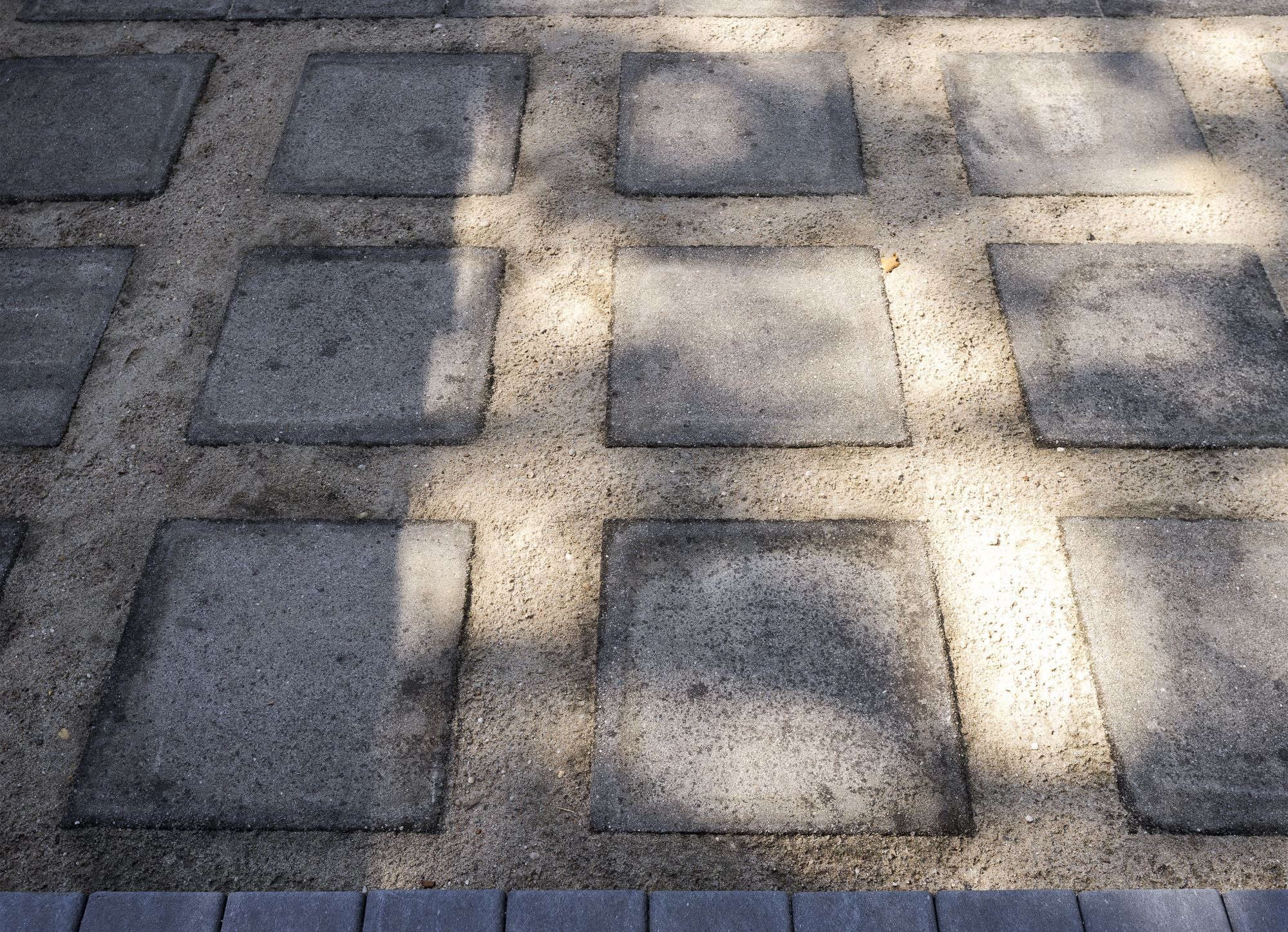 Everything You Need to Know About Filler Stone for Paths - Gardenista