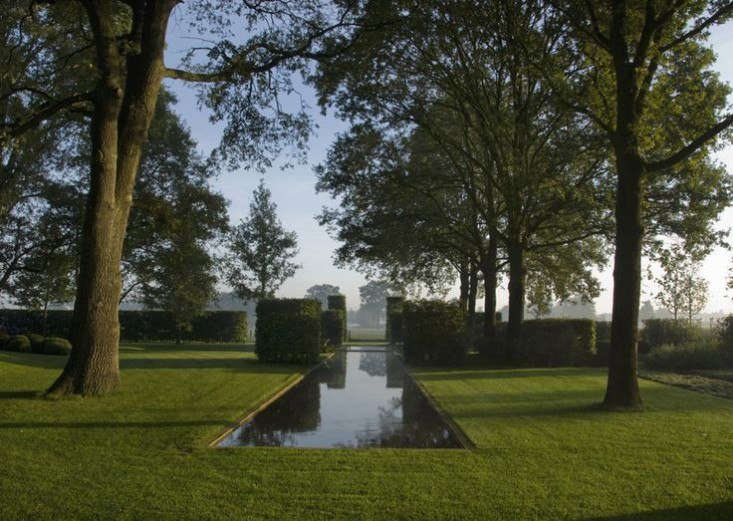 10 Garden Ideas to Steal from the Netherlands - Gardenista