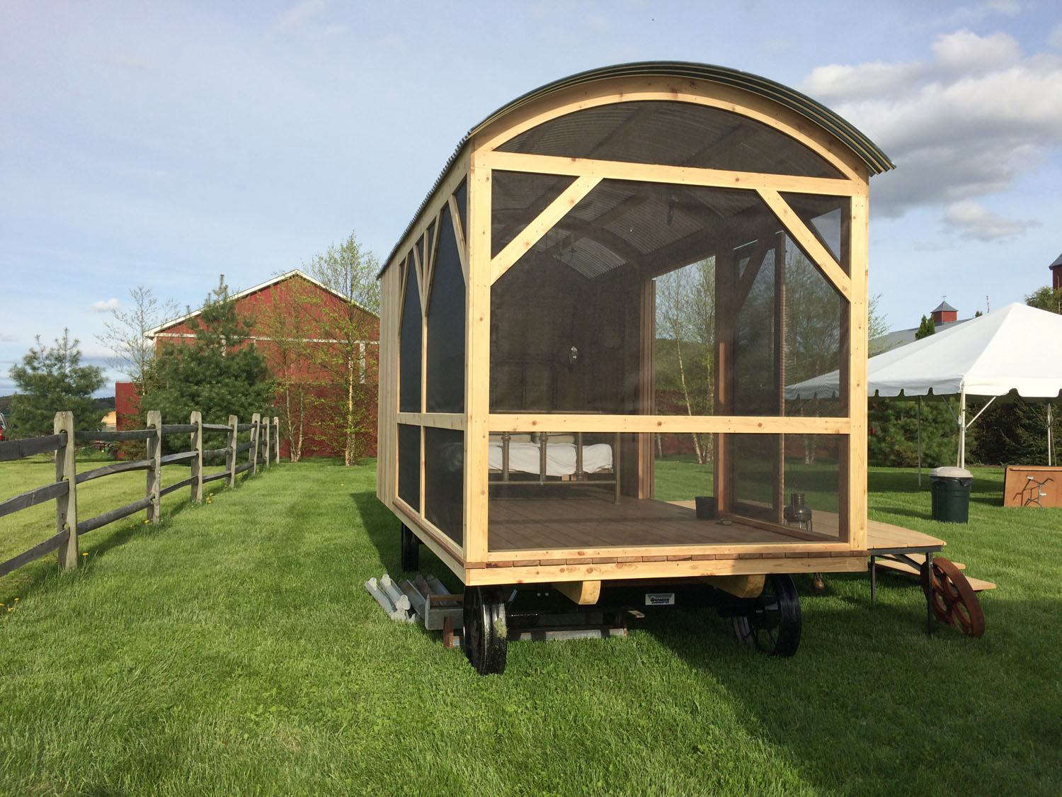 Outbuilding of the Week: A Shepherd's Hut for Long Summers - Gardenista