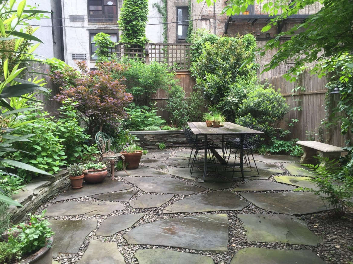 Rental Garden Makeovers: 10 Best Budget Ideas for an Outdoor Space ...