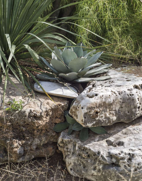 Hardscaping 101: Erosion Control - Gardenista