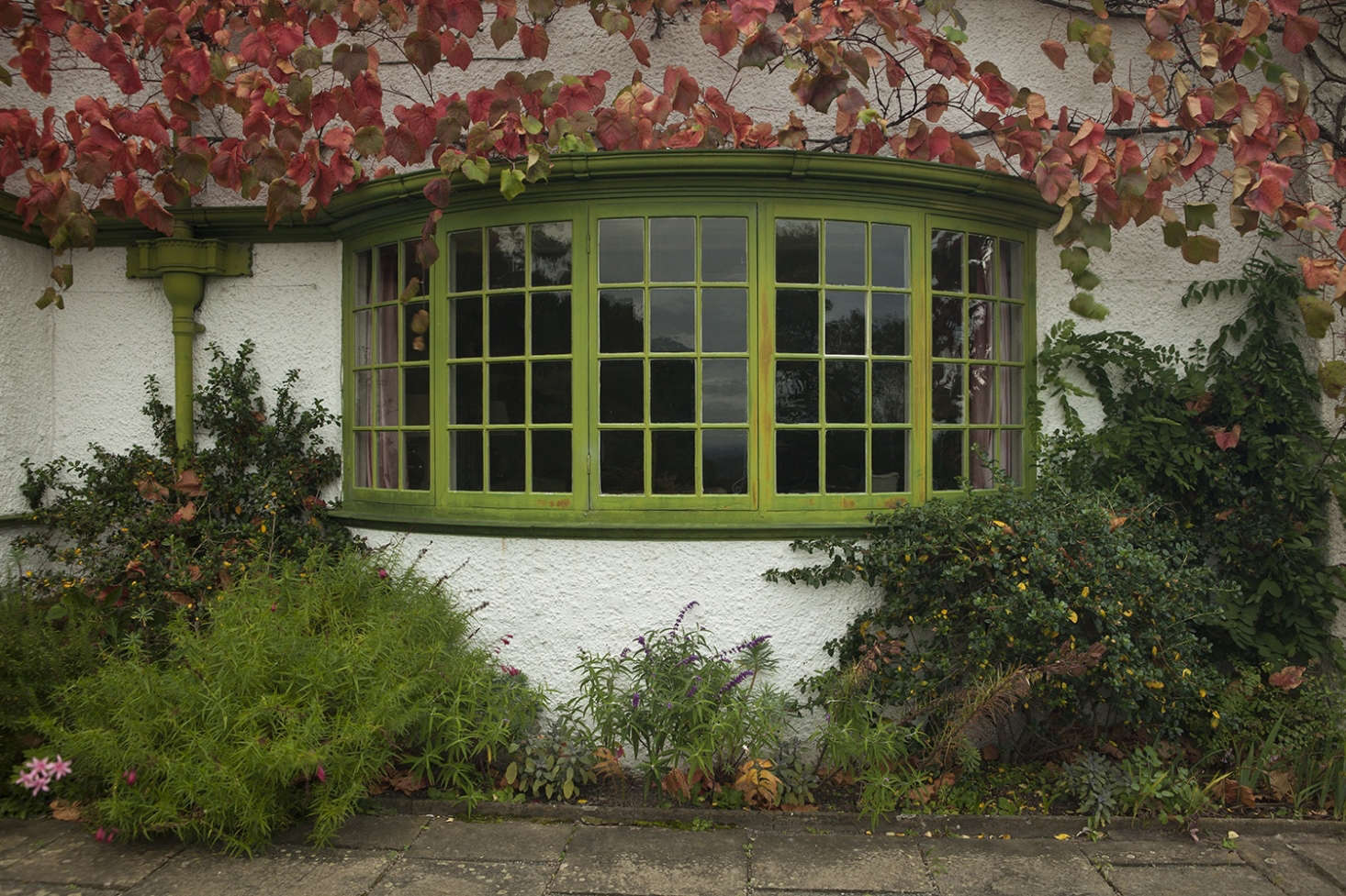 Beneath the Brambles: C.F.A. Voysey in an English Garden - Gardenista