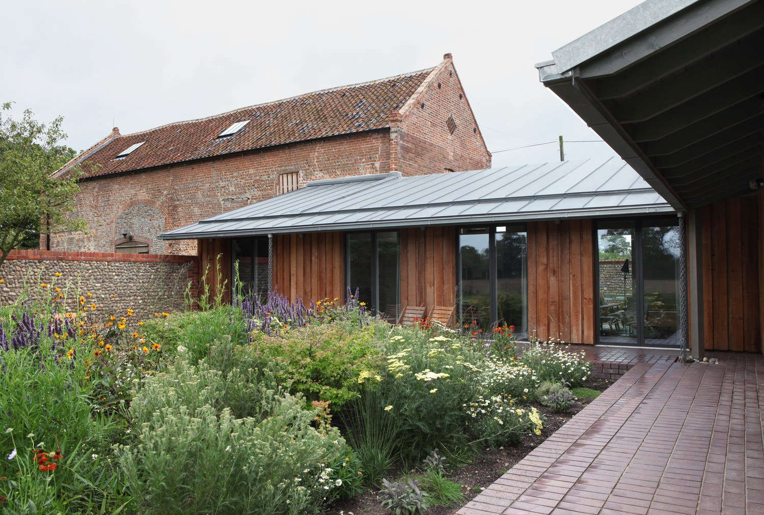 Garden Designer Visit: At Home with Emily Erlam in Norfolk - Gardenista