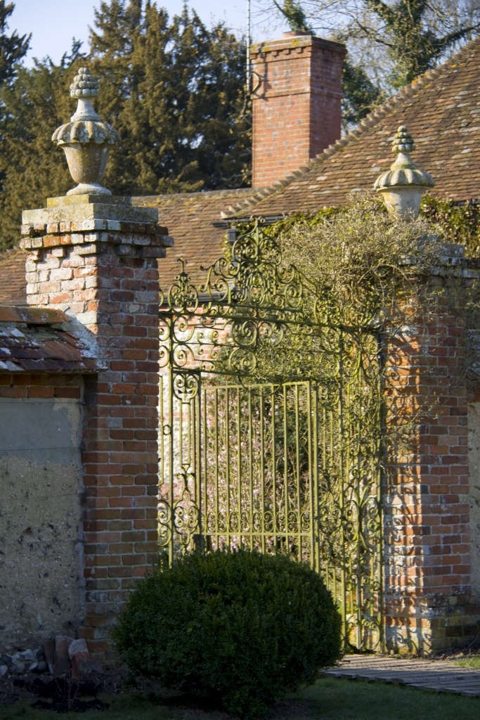 Garden Gate Design: 10 Iron Entryways with Curb Appeal - Gardenista