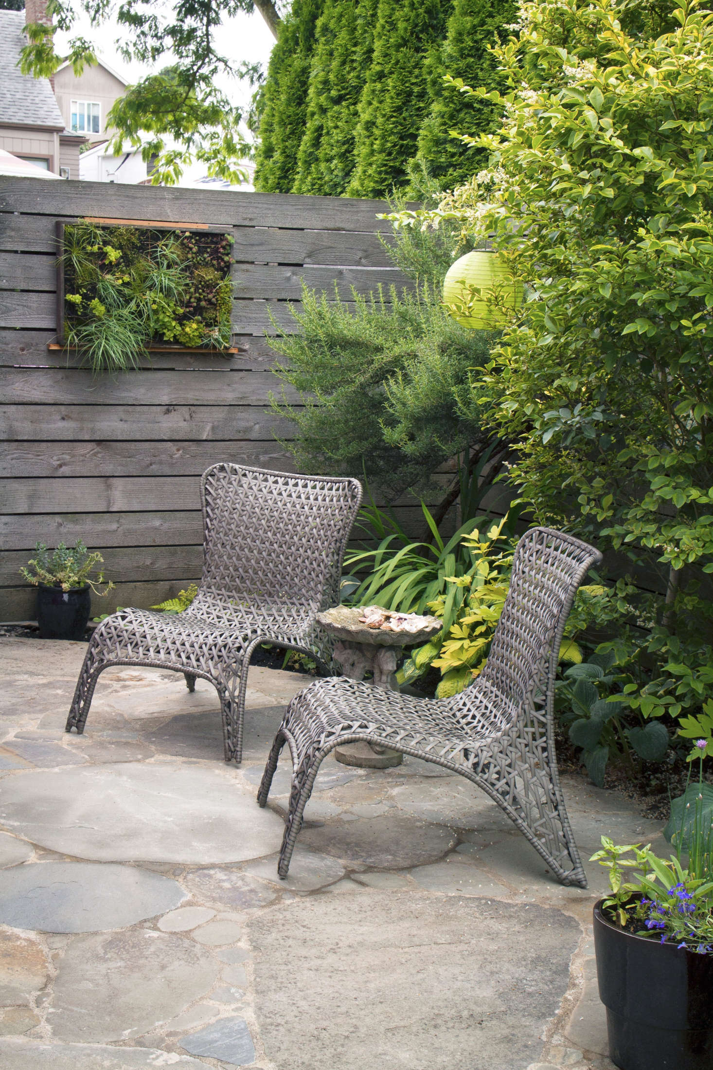 Required Reading: The Less is More Garden - Gardenista