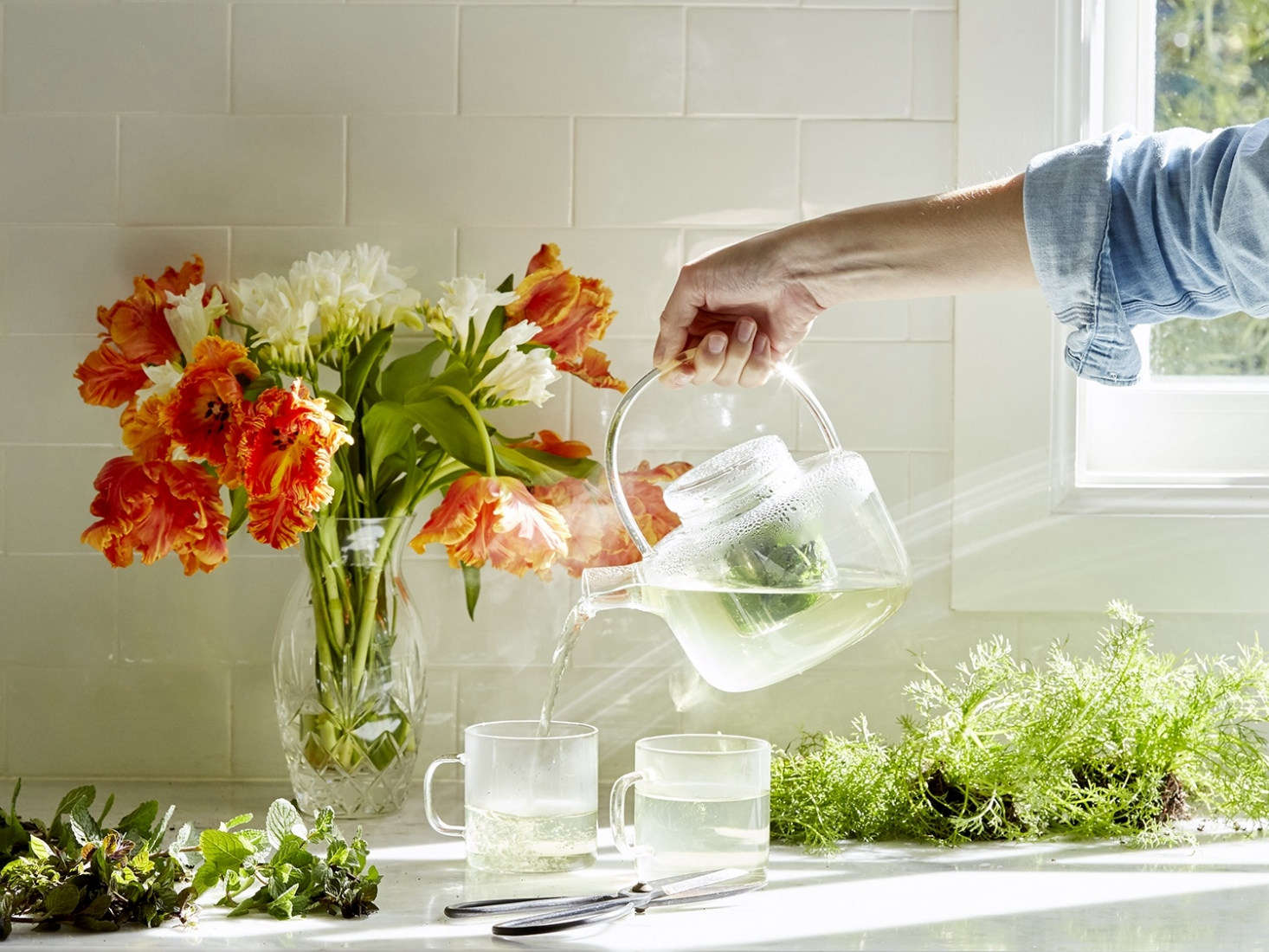 Tisanes: Easy Teas You Can Grow, with 7 Tips from Emily Erb of Leaves ...