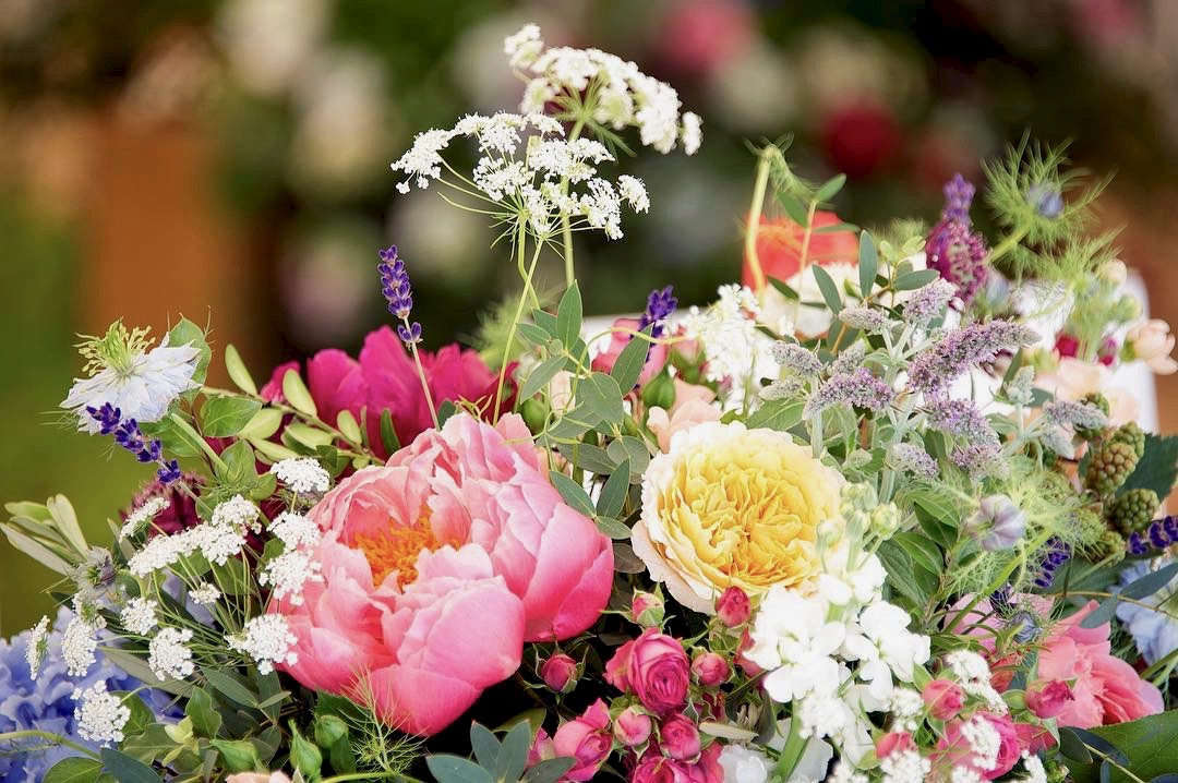 Royal Wedding: The Self Taught Florist Behind the Scenes with Meghan ...