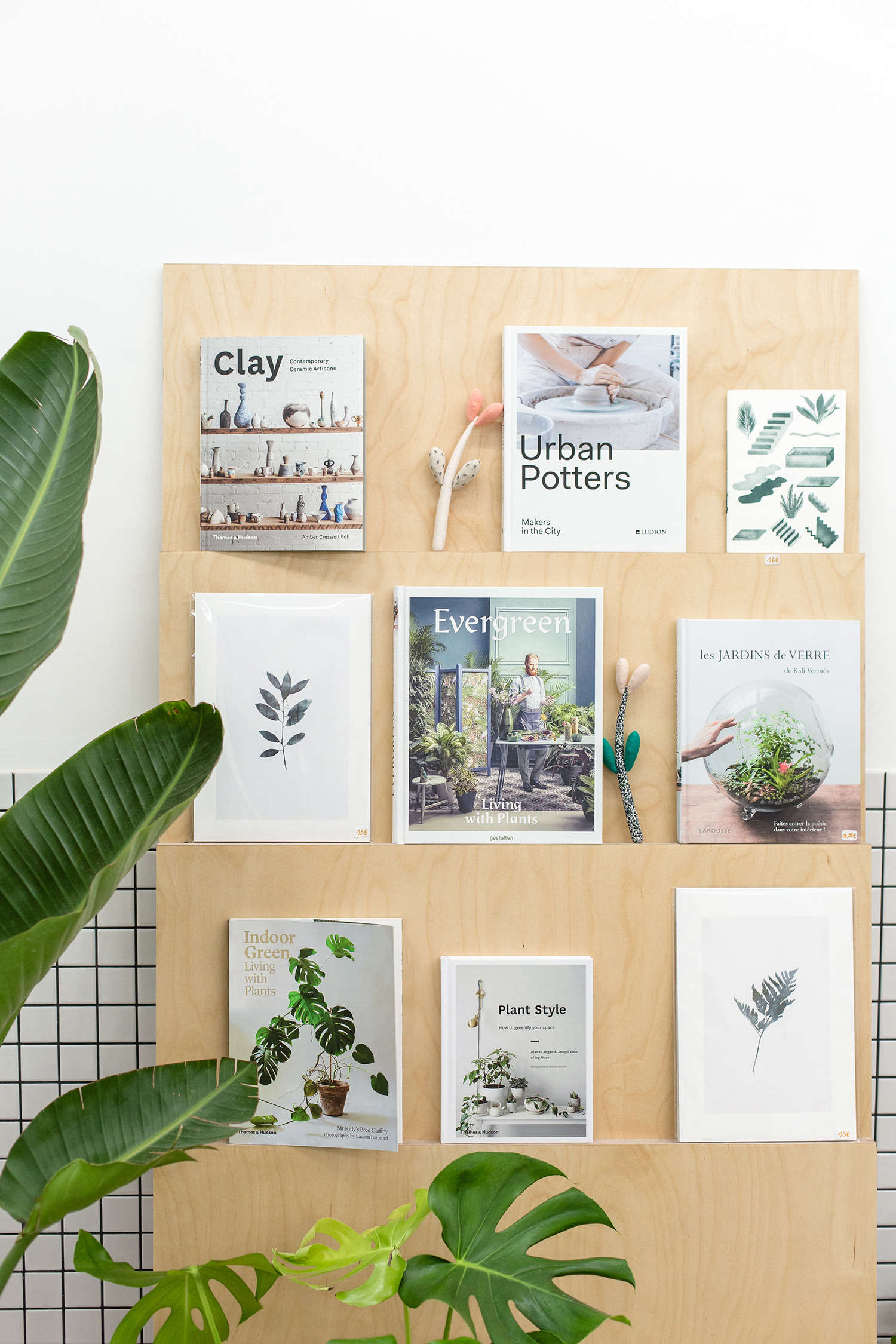 Leaf Shop Vegetal in Paris: Houseplants for Sale Canal St. Martin 10th ...