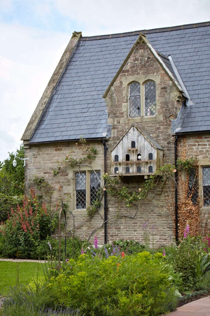 Dovecotes: Everything You Need to Know About the Ultimate English Birdhouse