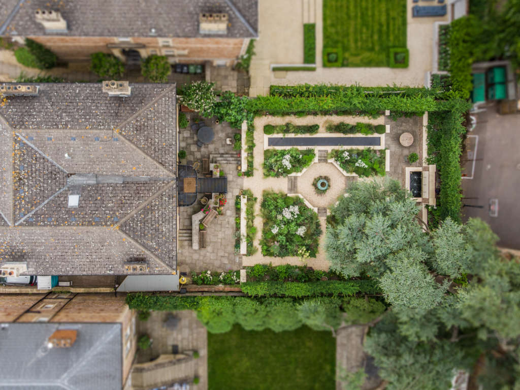Before & After: A Modern Courtyard Garden for a Historic Home - Gardenista