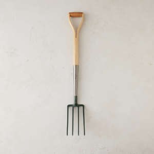 10 Easy Pieces: Pitchforks - Gardenista