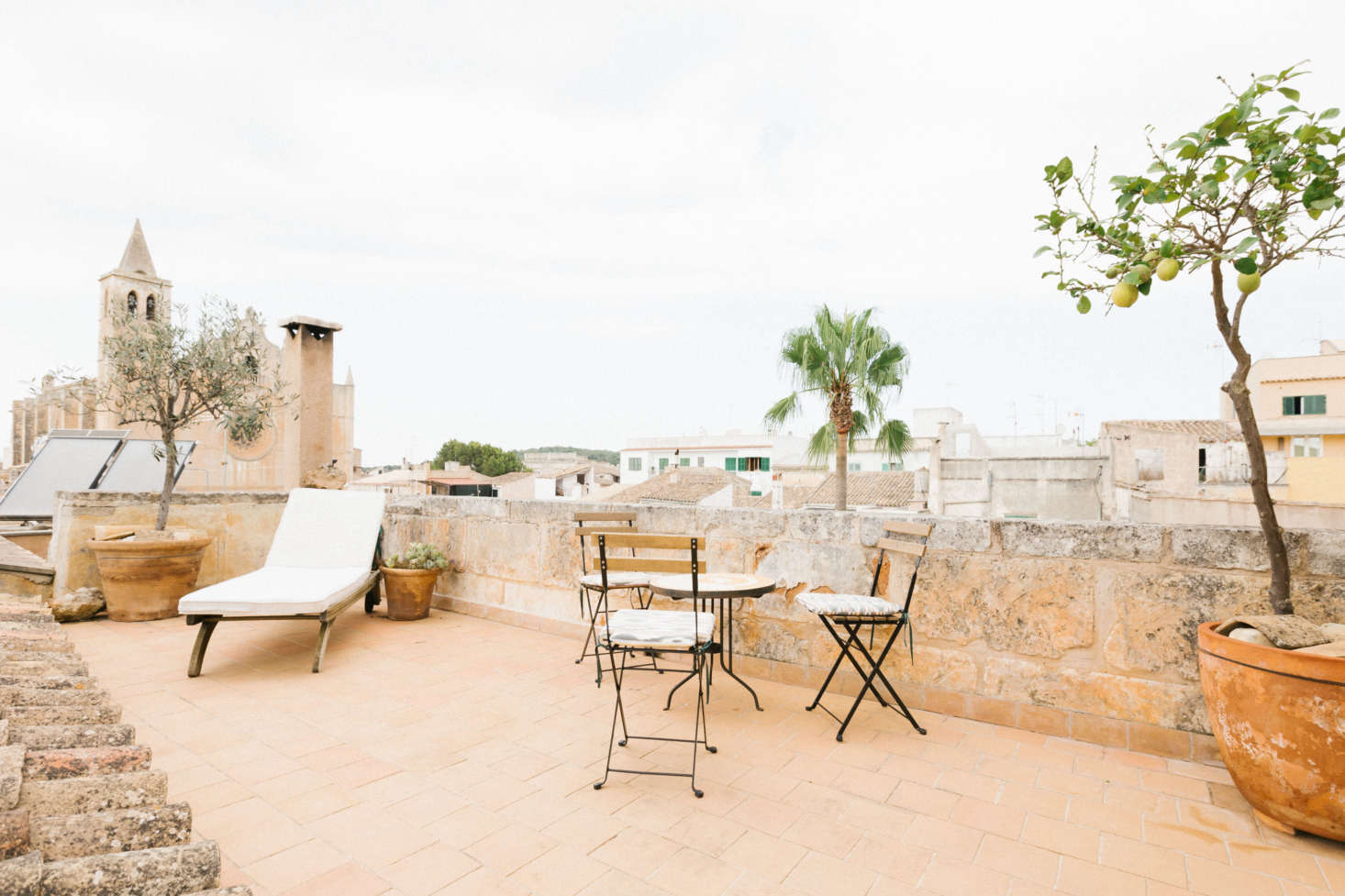 Magic in Mallorca: A Gracious Old-World Garden for a Petite Palazzo ...
