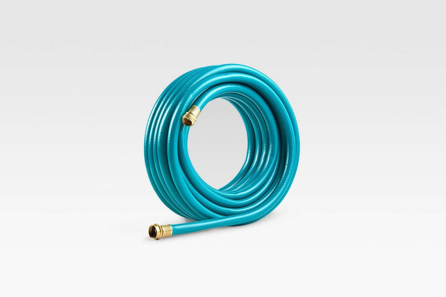 8 Favorites: Colorful Garden Hoses - Gardenista