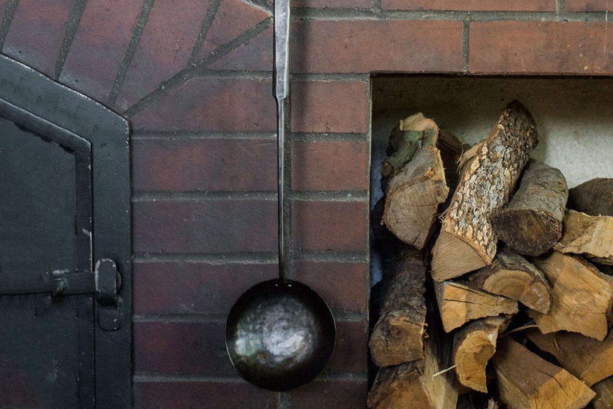 10 Easy Pieces: Fireside Cooking Tools - Gardenista