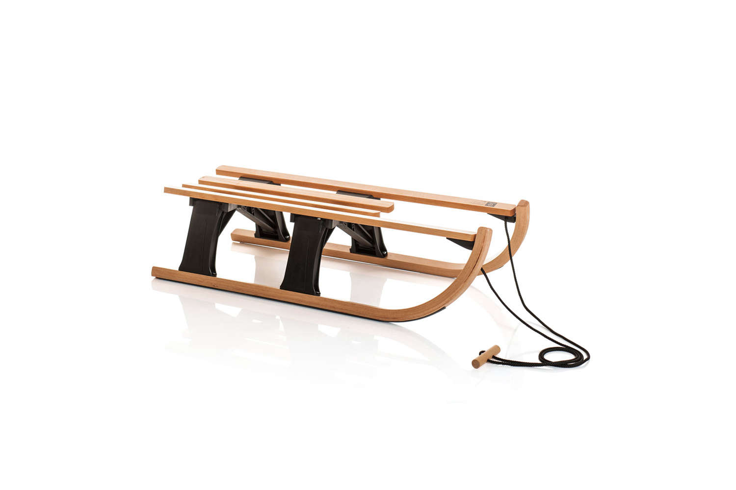 10 Easy Pieces: Snow Sleds - Gardenista