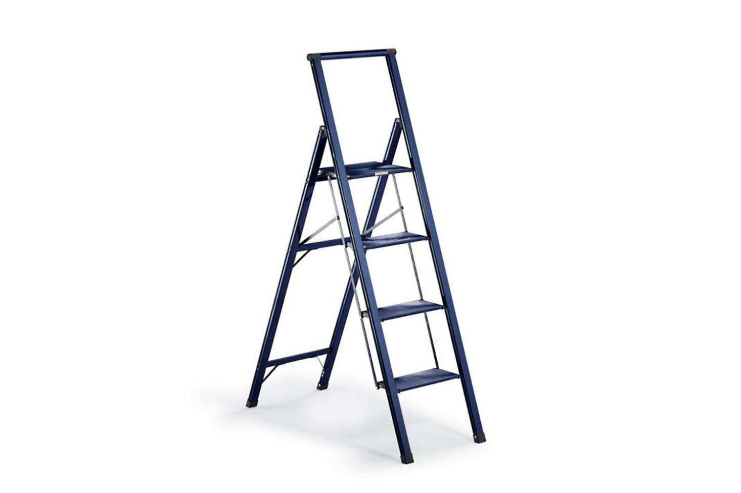 10 Easy Pieces: Mid-Size Utility Ladders - Gardenista