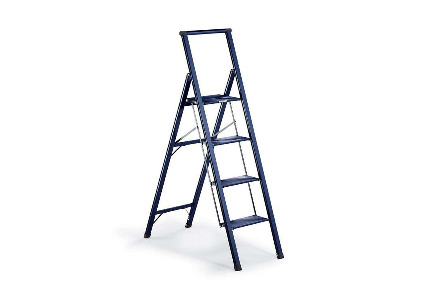 10 Easy Pieces: Mid-Size Utility Ladders - Gardenista