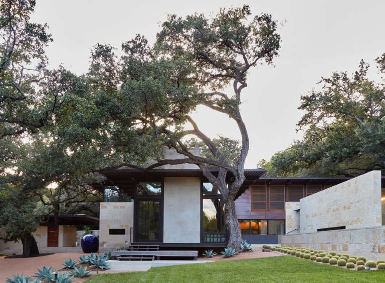 Low-Water Landscapes: 8 Ideas for Dry Gardens, from Designer Daniel ...