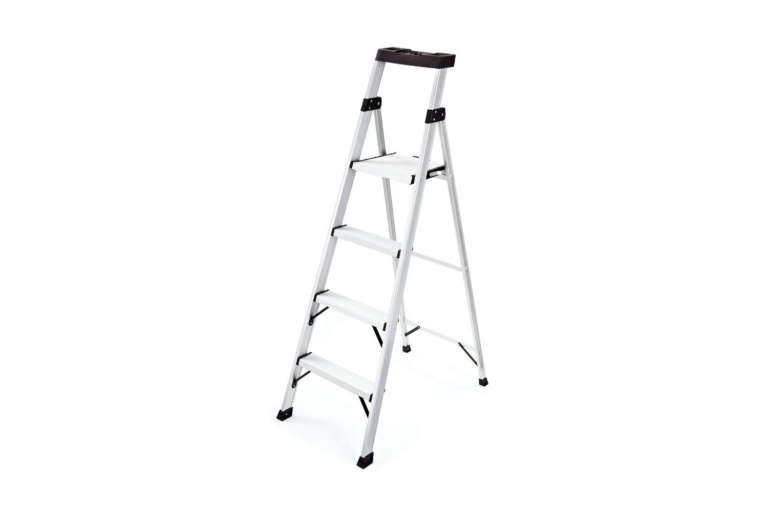 10 Easy Pieces: Mid-Size Utility Ladders - Gardenista