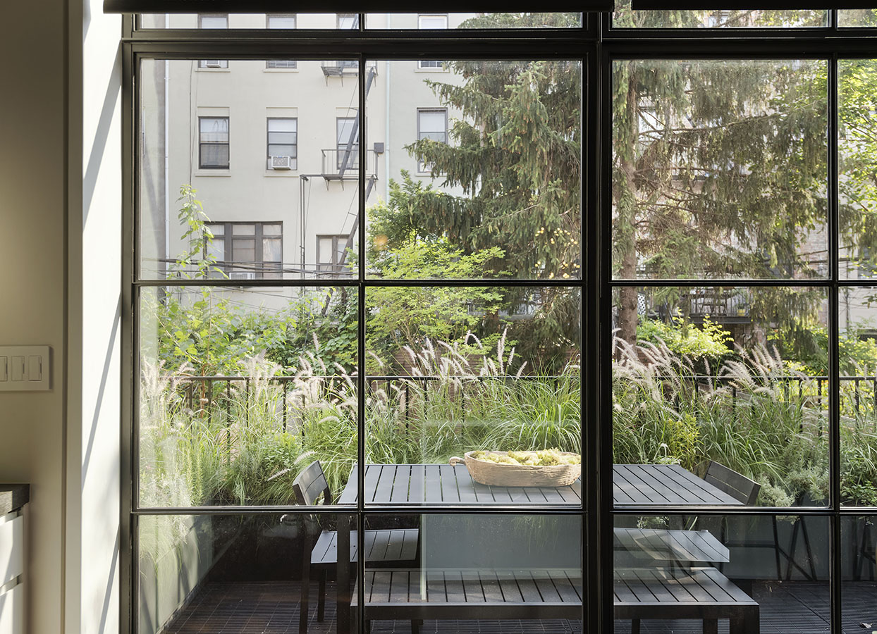 Greatest Hits 2022: A Small Brooklyn Backyard Where 'Every Detail ...