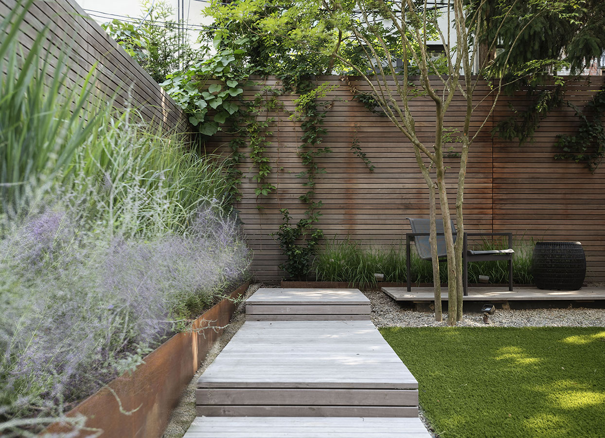 Greatest Hits 2022: A Small Brooklyn Backyard Where 'Every Detail ...
