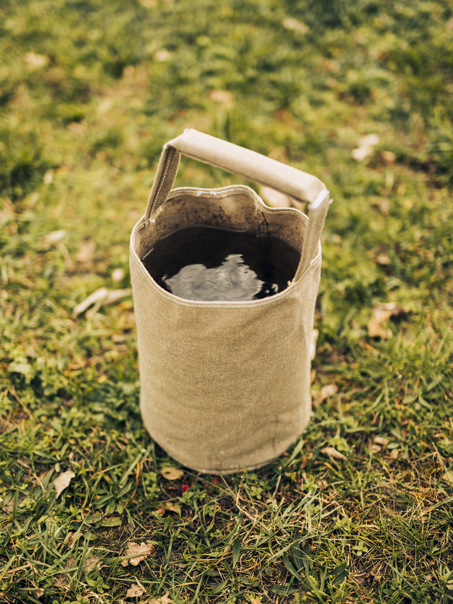 Object of Desire: Le Sac Seau, A Watertight Bucket Made of Linen ...