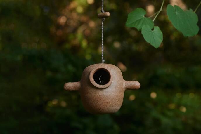 Object of Desire: A Minimalist Ceramic Birdhouse by Lisa Viscardi ...