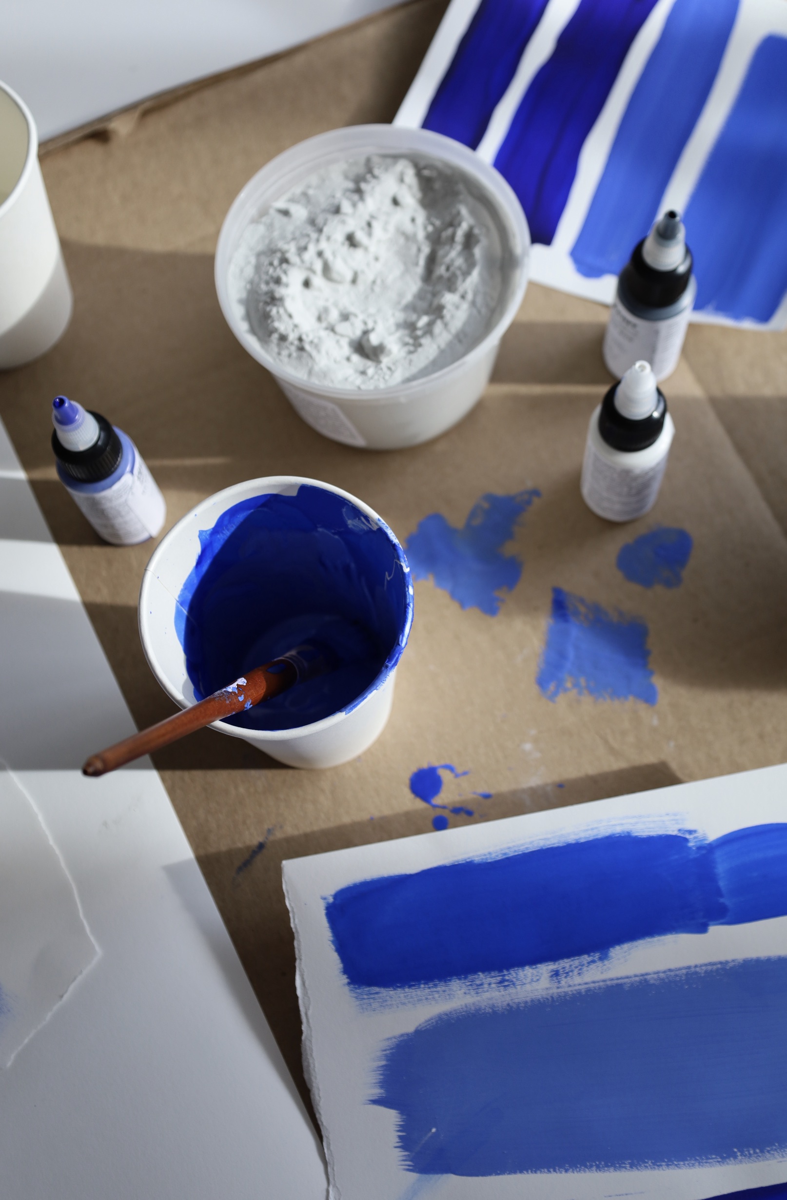 Brooklyn Blues: Artist Daniel Murphy's Paper Flower Sculptures - Gardenista