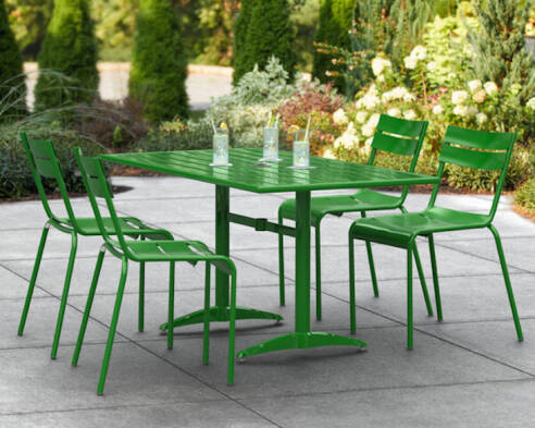 10 Easy Pieces: Powder-Coated Metal Dining Sets - Gardenista