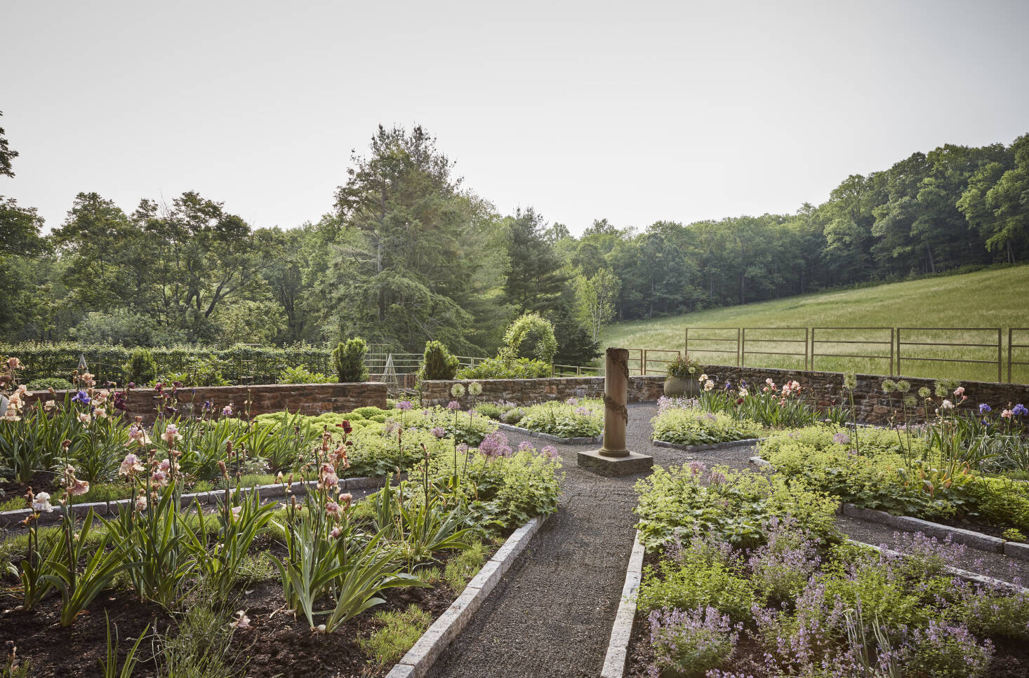 Janet Mavec's Bird Haven Farm in New Jersey: Garden Visit