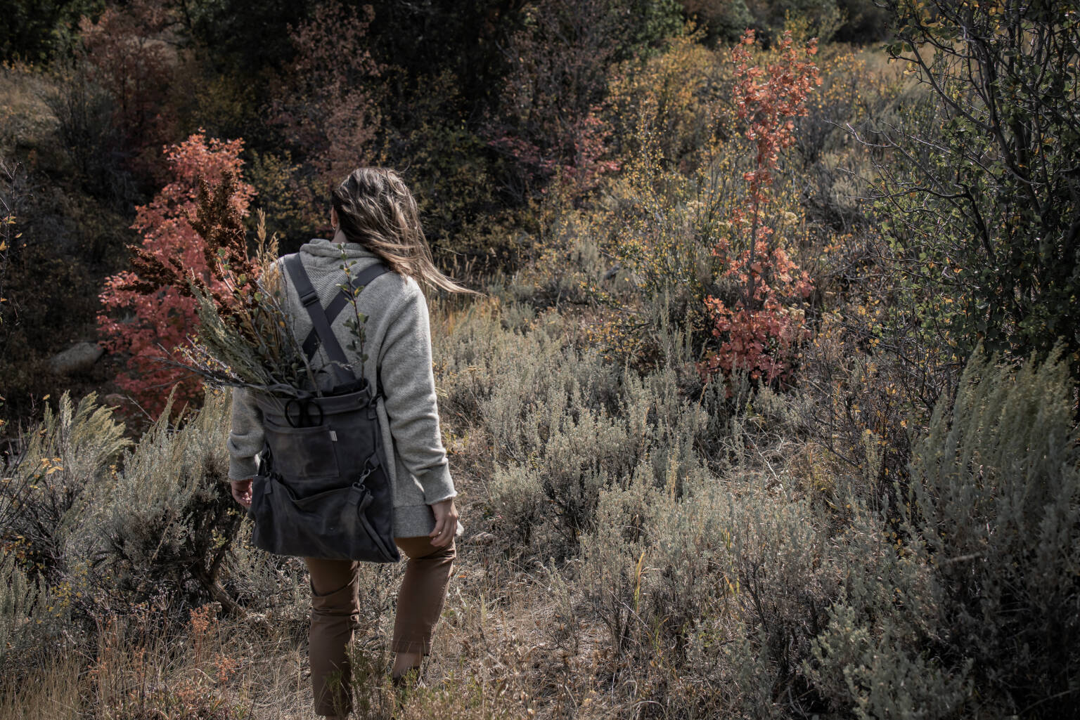 Barebones Harvesting & Gathering Bag: Great for Foraging Trips
