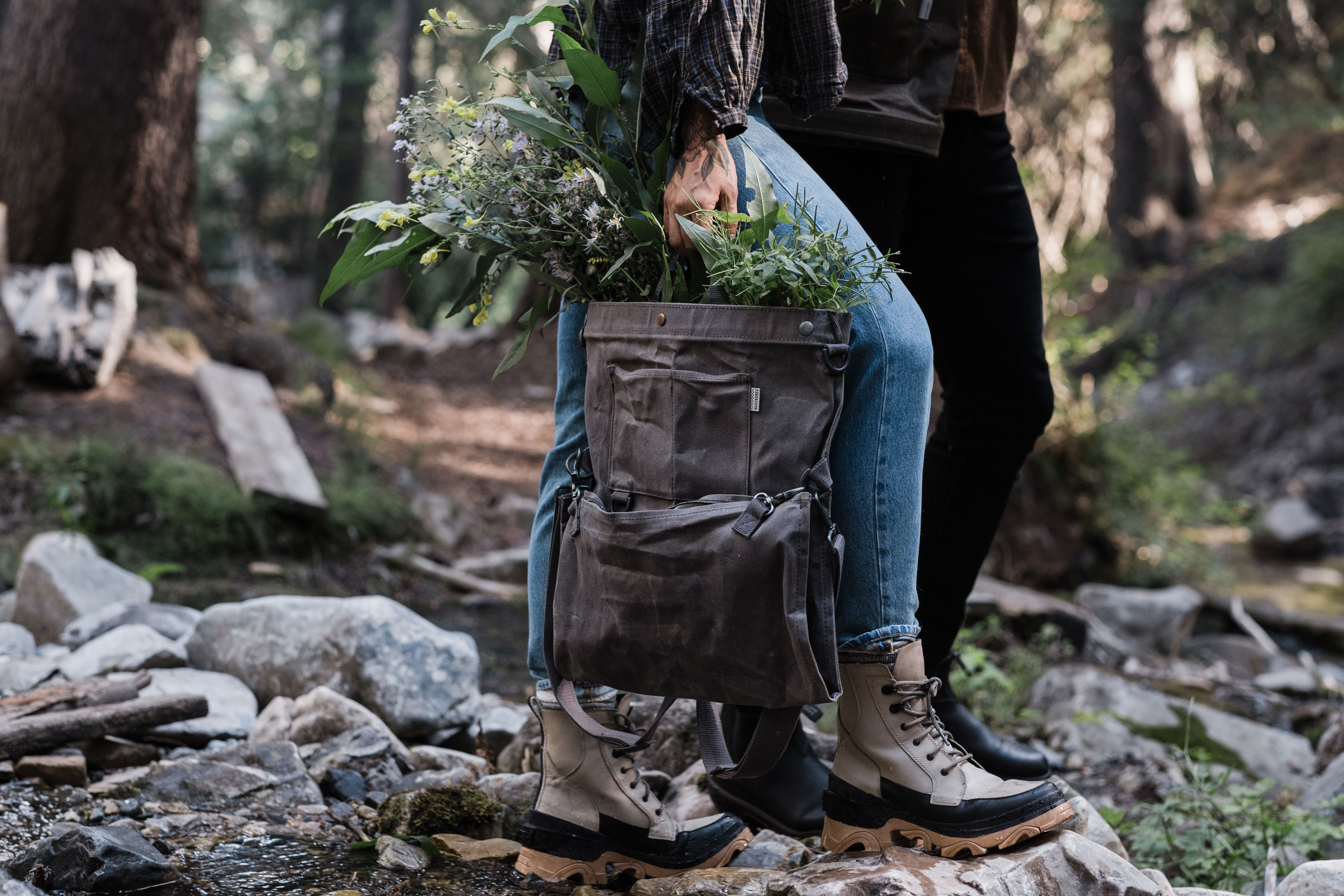 Barebones Harvesting & Gathering Bag: Great for Foraging Trips