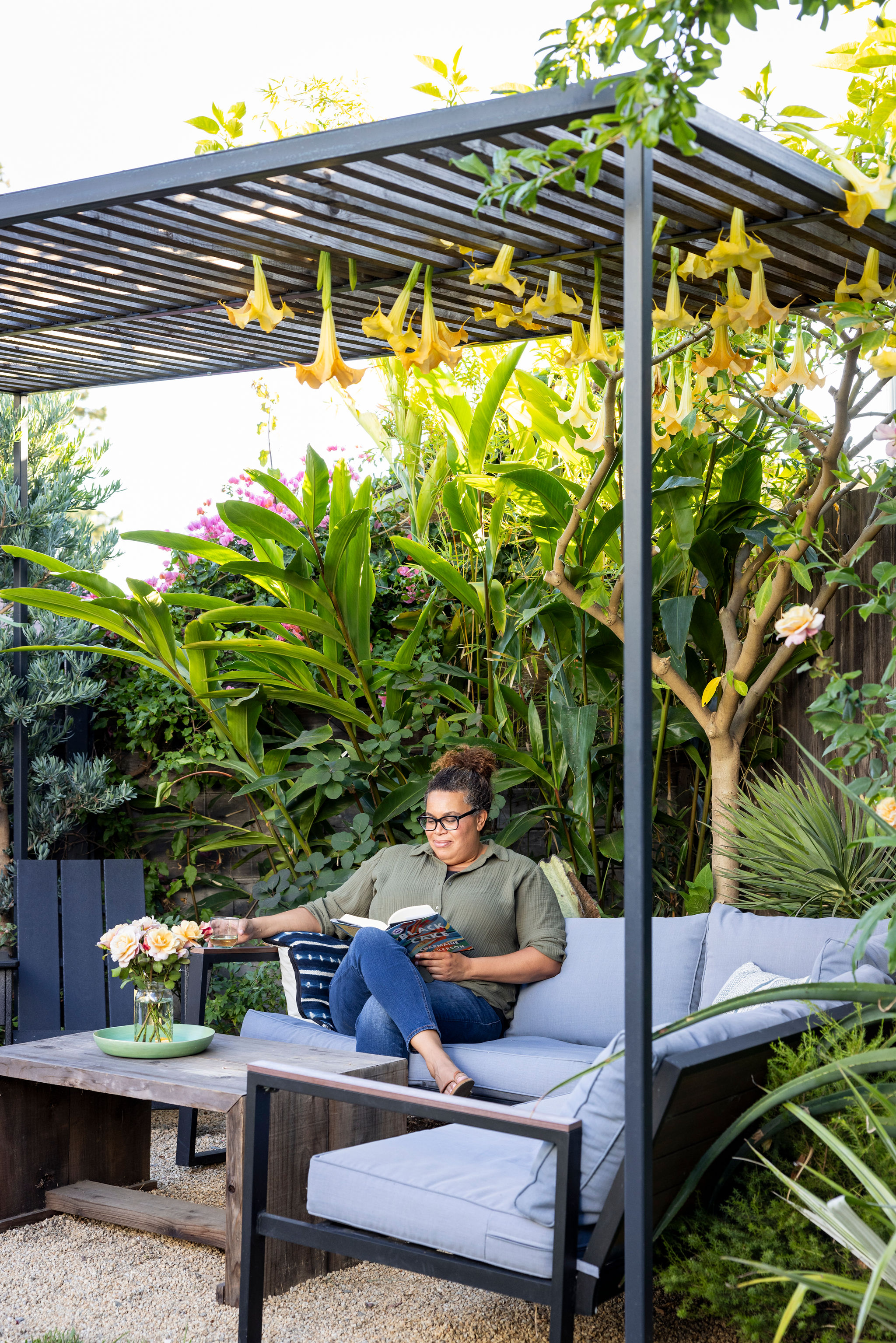 Garden Wonderland, by Leslie Bennett: A Review of the Garden Designer's ...